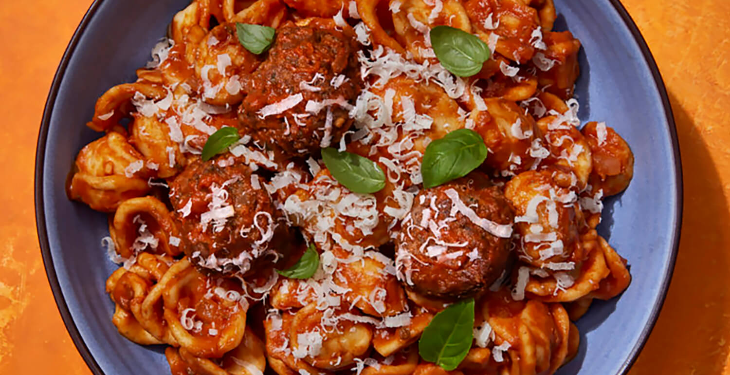 Pasta-O’s with Roasted Red Pepper and Tomato Sauce - Pacific Foods