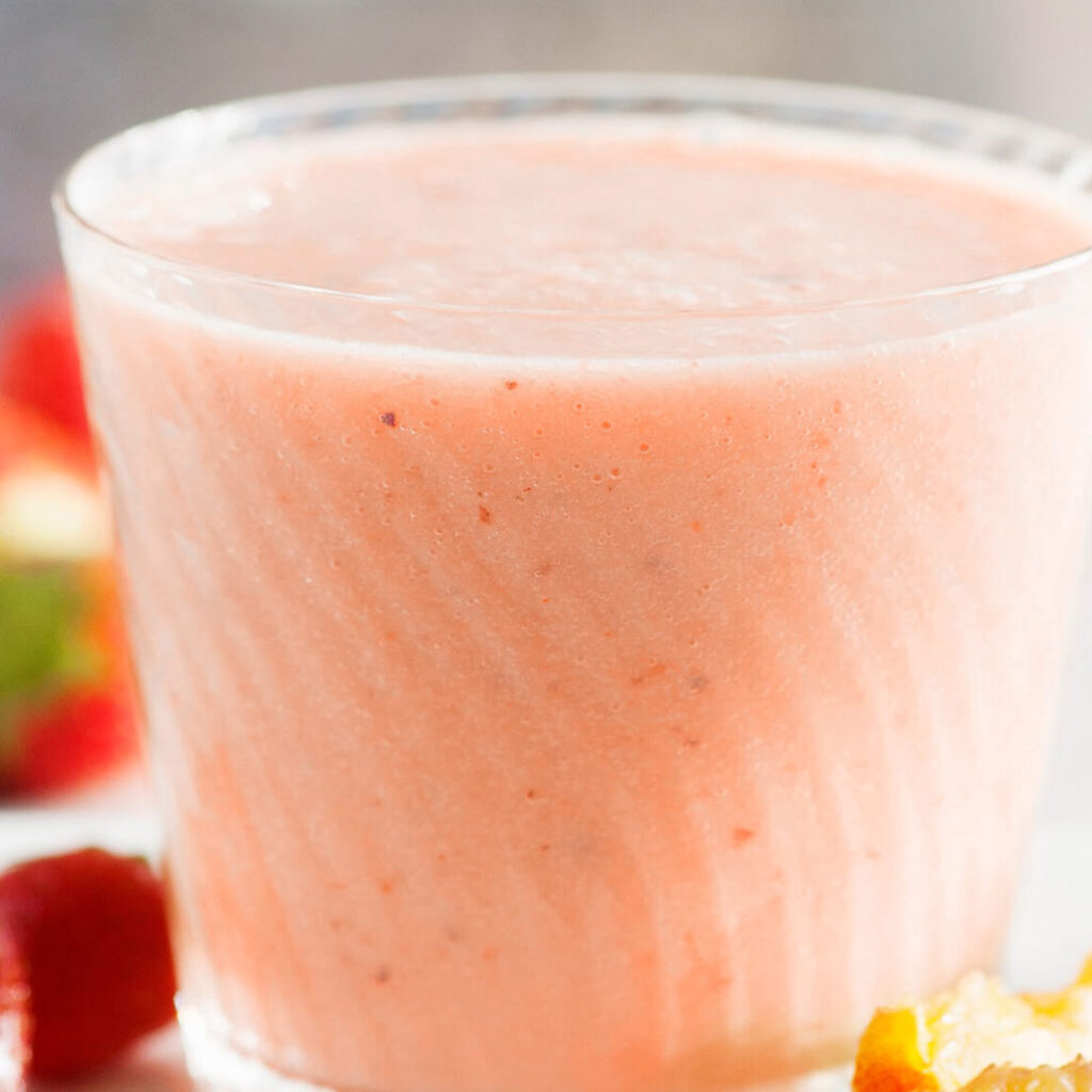 Strawberry Mango Ginger Smoothie | Pacific Foods® Recipes